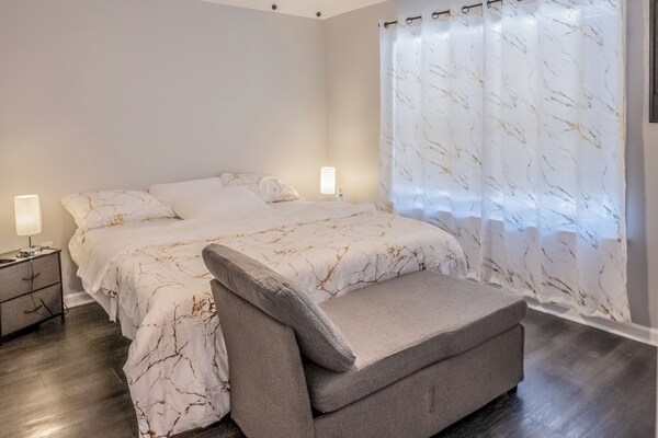 Lady G - Modern Comfort In Fairburn - Fairburn, GA