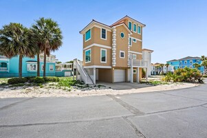 Casa, várias camas (The Salty Pelican) | Fachada