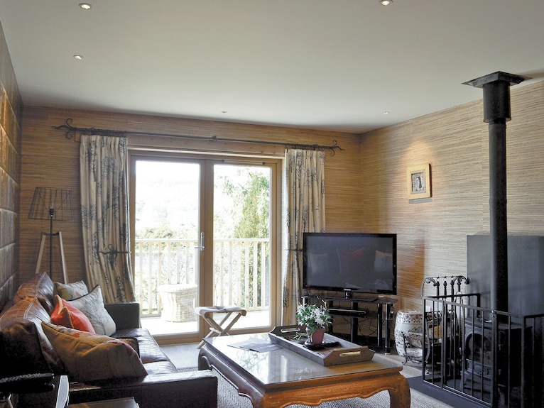 Red Squirrel Cottage - Syyb - Loch Ness