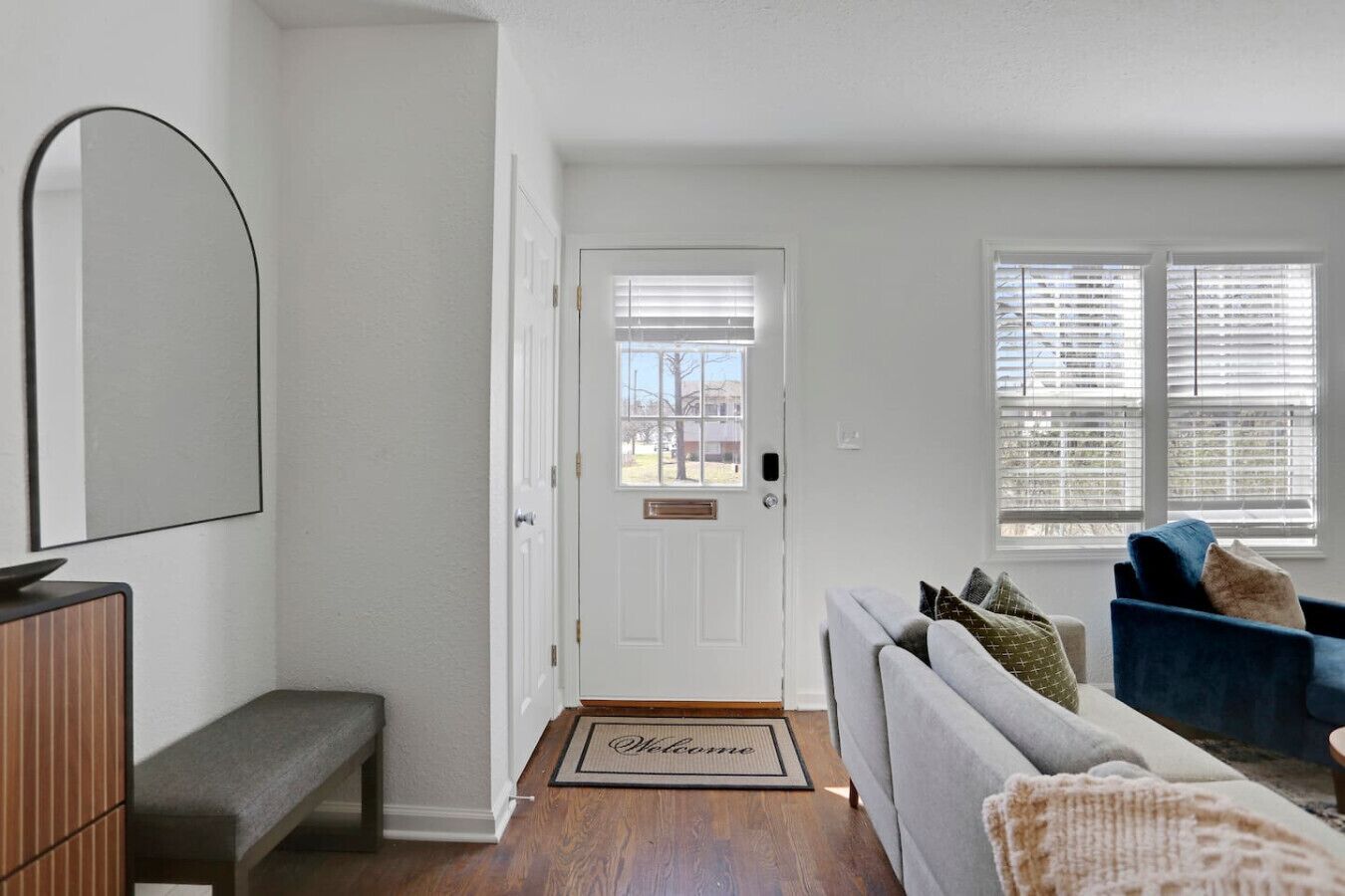 Stylish 3br Home | Game Room & 2 King Beds In Kc - Overland Park, KS