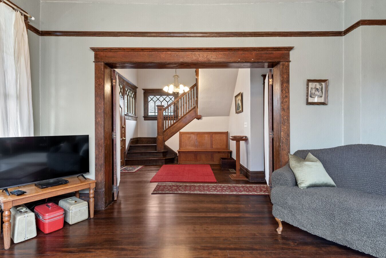 The Myra Belle Home, Beautiful! Historic Charm! 4 Brdm, 2 Bath - Baker City, OR