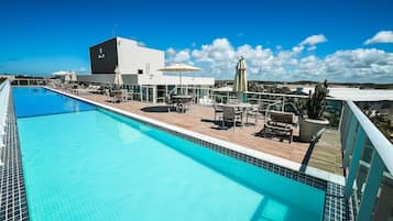 Apartamento | Piscina | Piscina interior, piscina exterior