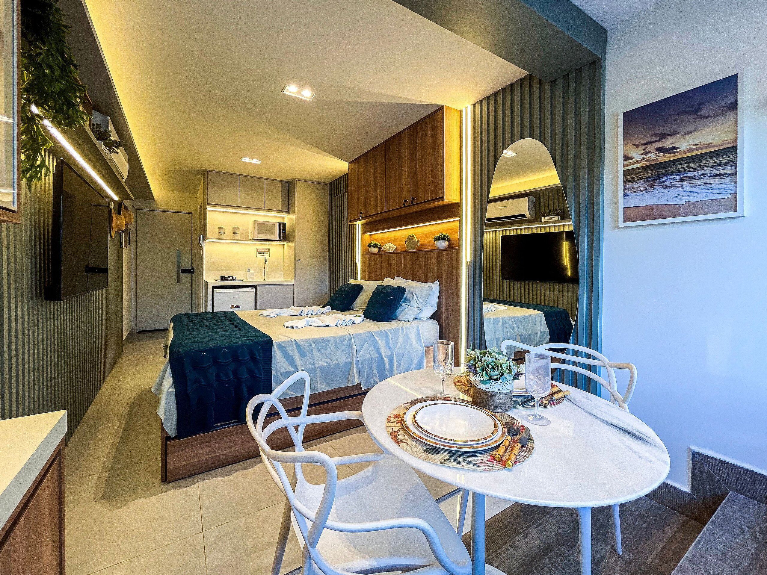 Apartamento | Cortinas blackout, ferros/tábuas de passar roupa, Wi-Fi de cortesia