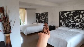 Quarto Económico
