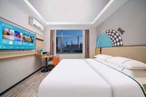 Quarto Duplo Comfort | Secretária, secretária adequada para computadores portáteis 