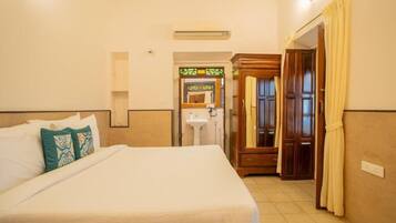 Villa Deluxe | Cofre no quarto, ferro/tábua de engomar, Wi-fi grátis
