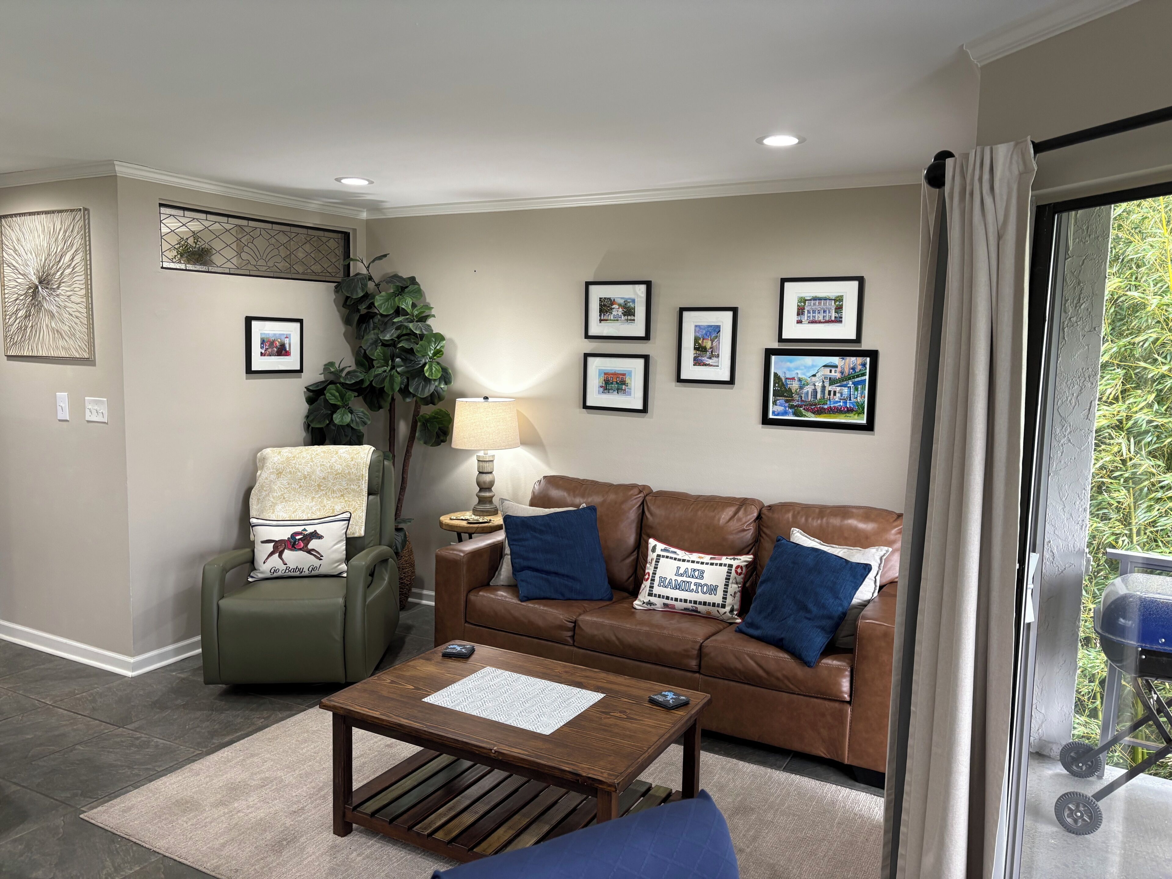 Cozy Lake Hamilton 1-bedroom Condo With Relaxing Views - Hot Springs, AR
