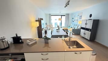 Apartamento | Cozinha privada | Produtos de limpeza