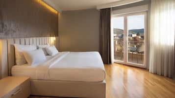 Quarto Duplo ou Twin Standard, varanda, vista para a montanha