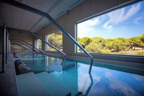 Piscina interior 