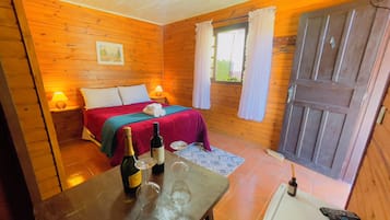 Quarto Clássico com Cama de Casal, vista para a montanha