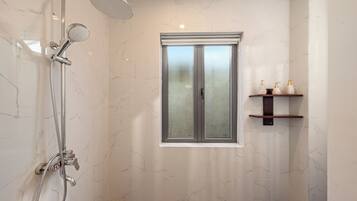 Vila premium, sacada, vista para o rio | Banheiro