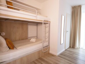 Quarto Twin | Secretária, secretária adequada para computadores portáteis 