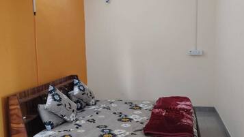 Quarto Individual de Luxo, varanda, vista para o jardim