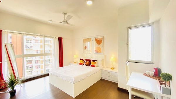 Golf Chateau Serviced Apartments - Maharashtra