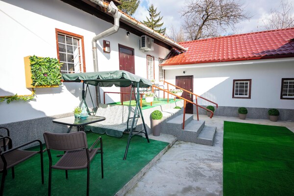 Bosanska Avlija Guesthouse - Sarajevo
