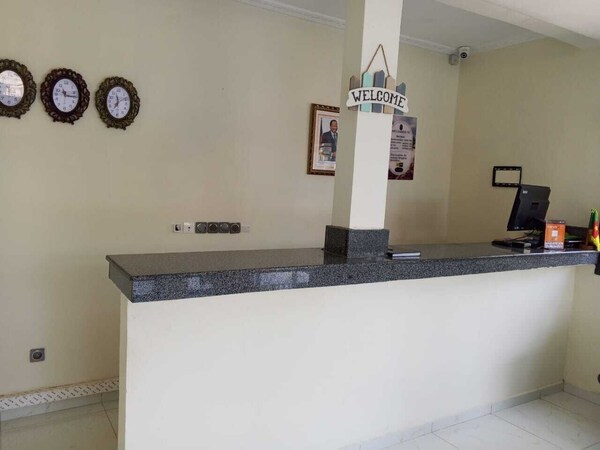 Hotel Njenka - Yaounde