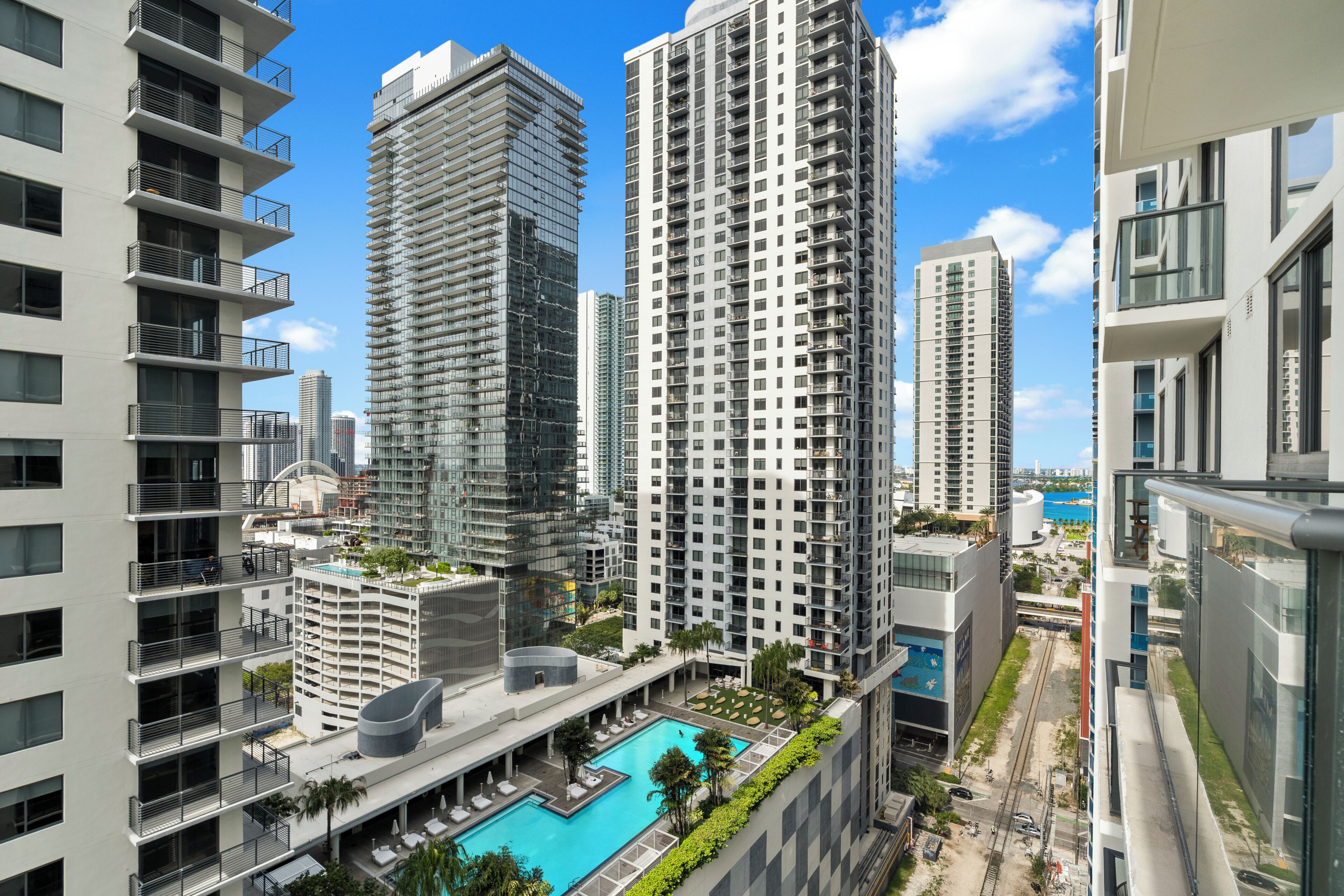 Apartamento básico, 1 quarto, vista para a cidade | Vista da sacada