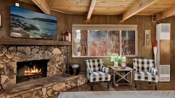 Cabine, várias camas, vista para a montanha (2594) | Interior