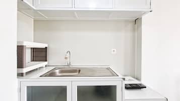 Estúdio Standard | Cozinha privada | Uma chaleira elétrica