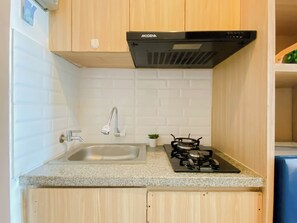 Estúdio Standard | Cozinha privada | Uma chaleira elétrica 