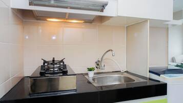 Estúdio Standard | Cozinha privada | Uma chaleira elétrica
