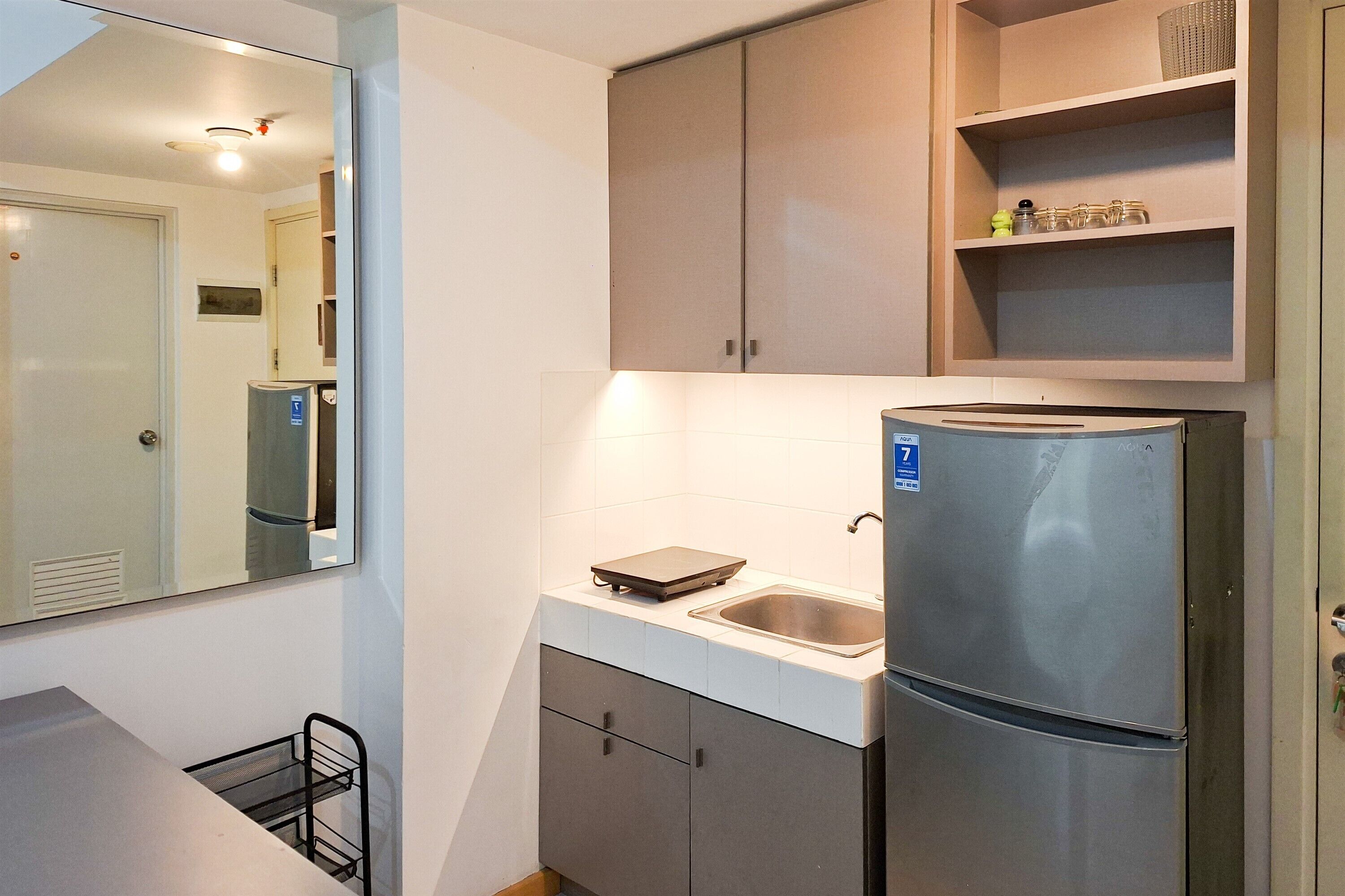Apartamento Standard | Cozinha privada | Uma chaleira elétrica 