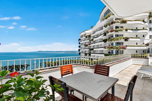 Coastal Retreat Condo With Resort-style Pool, Hot Tub & Oceanfront Terrace - Puerto Vallarta