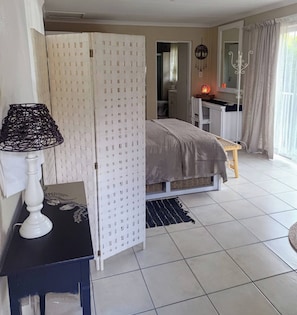 Estúdio, 1 quarto, fumadores, pátio | 1 quarto 