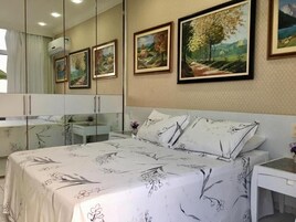 Apartamento | Espaço de trabalho para notebook, Wi-Fi de cortesia