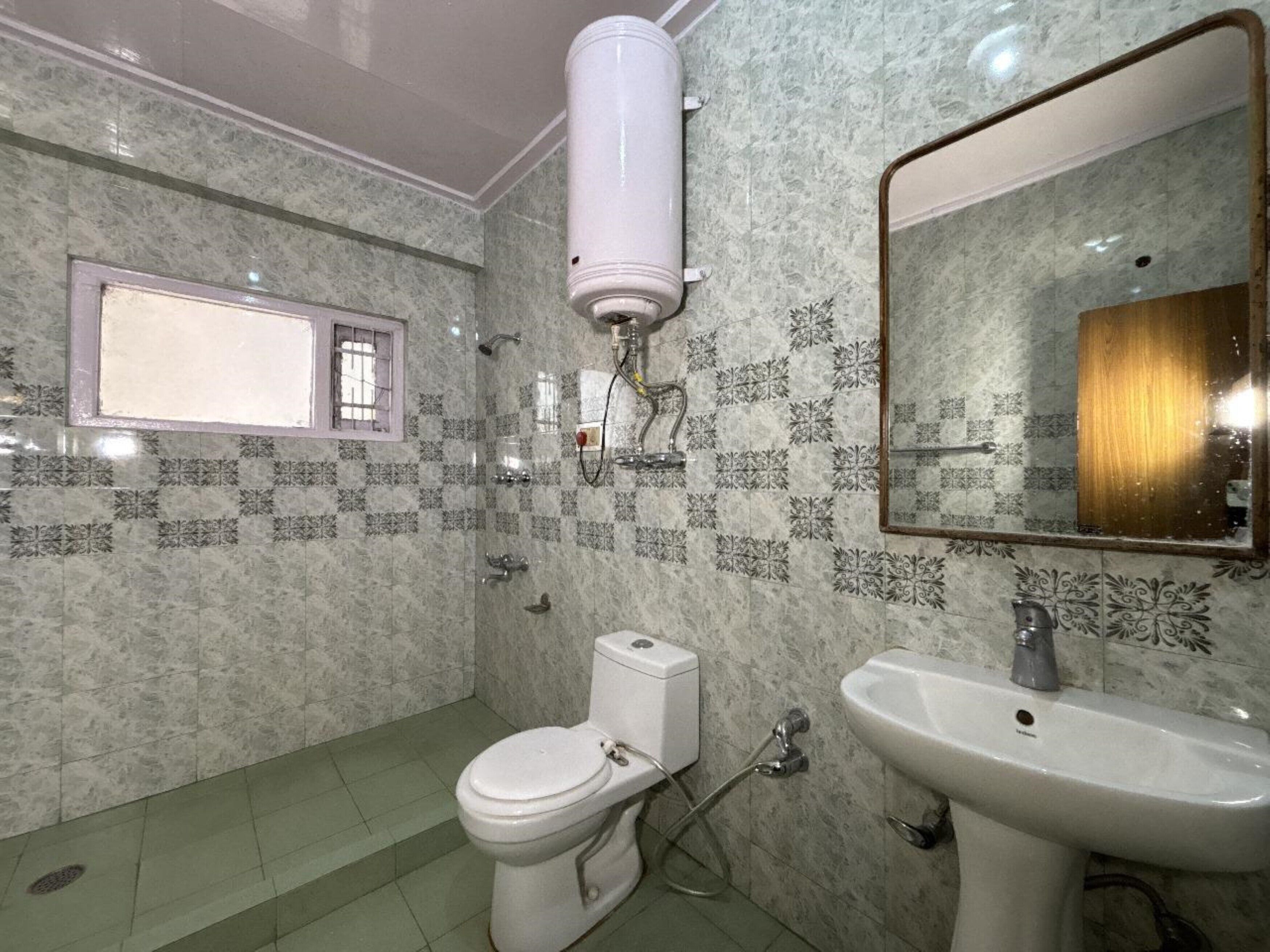 Quarto Duplo Deluxe, vista para a montanha | Casa de banho