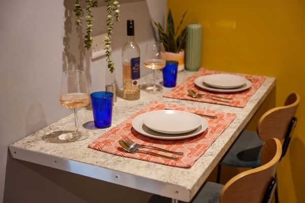 Central Harrogate 2 Bed Apartment With Patio - Harrogate