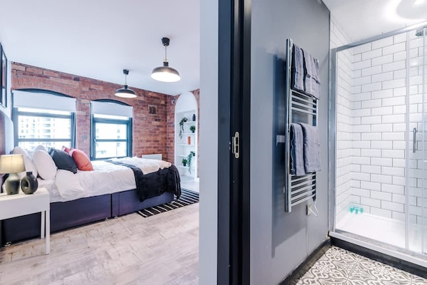 Modern Flat In Central Leeds Walk To City Centre - Leeds