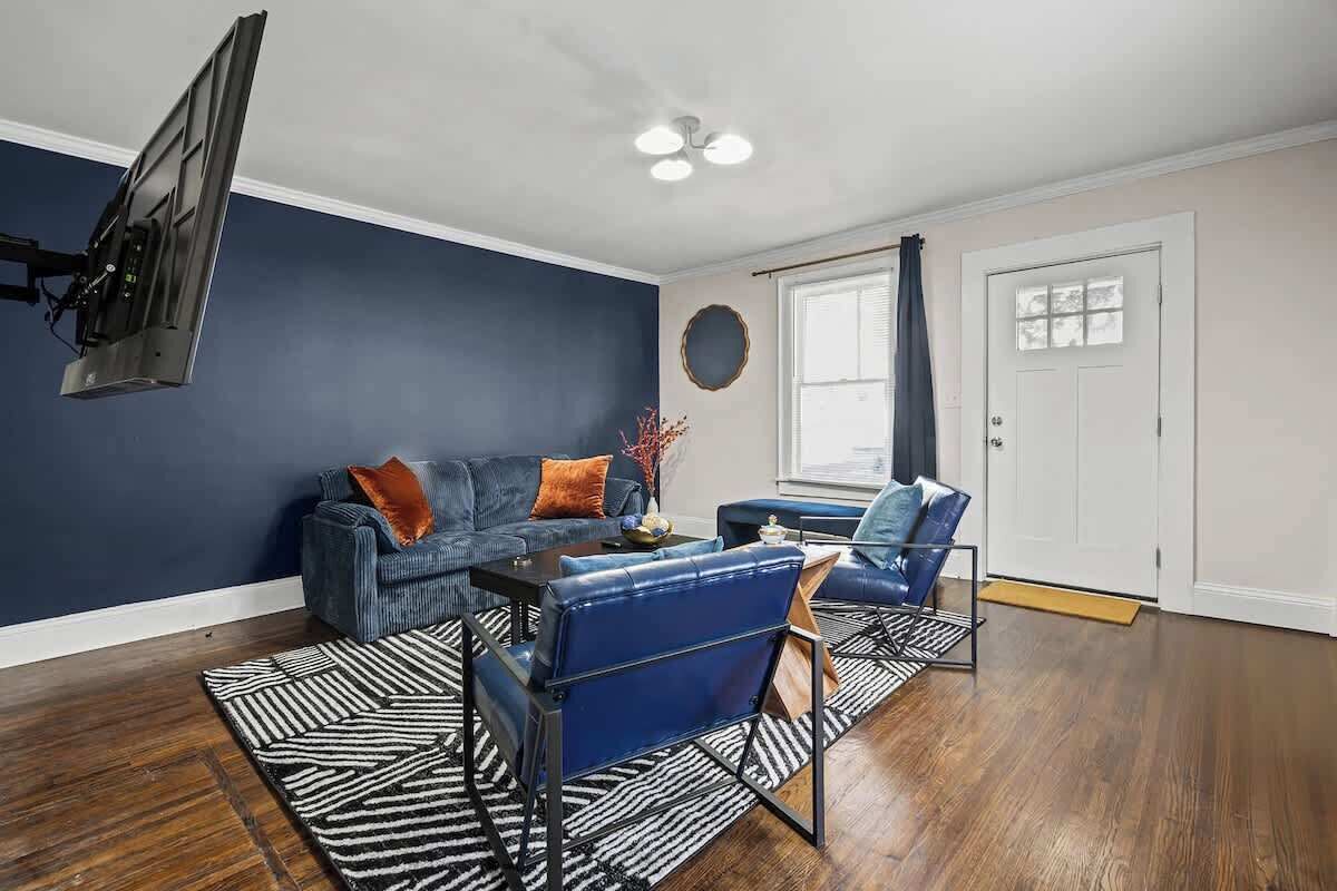 Enderly Park - Beautiful New Chic Suite - Northlake - Charlotte