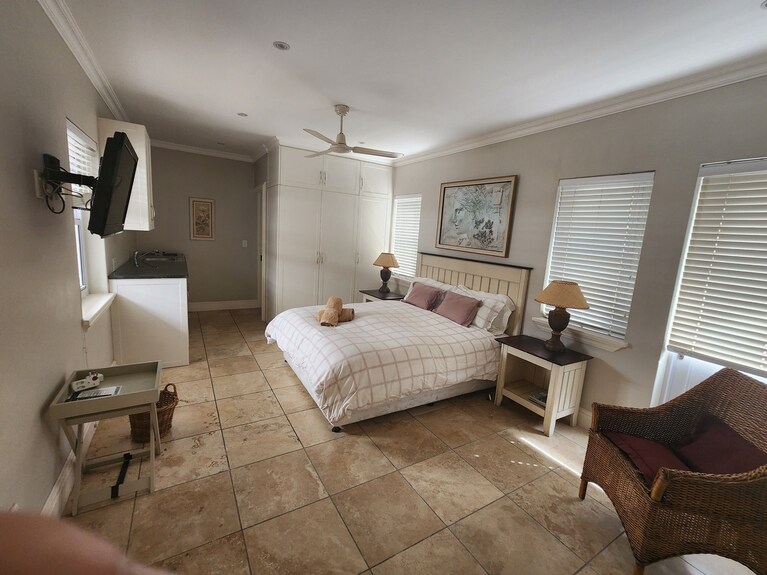 Serene 5-bedroom Villa In Knysna Perfect For Family Getaways - Knysna