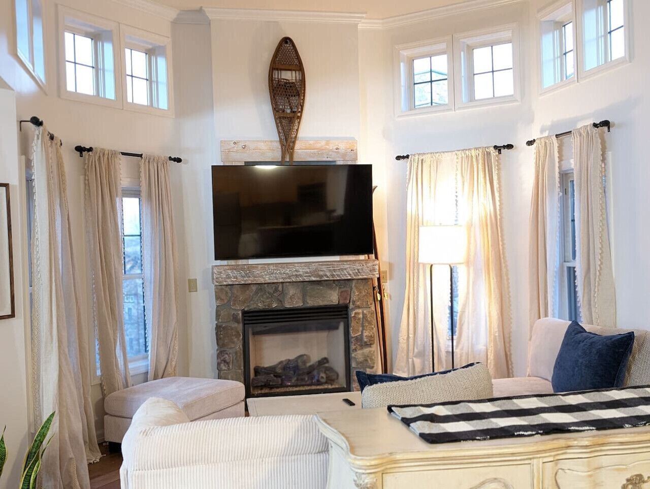 Premium 3 Bed Top Floor Views - Hamburg, NJ