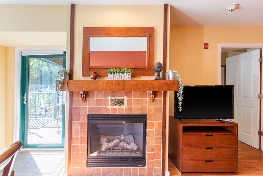 Lodge Style Getaway 50 Miles From Nyc Patio 207 - New Jersey