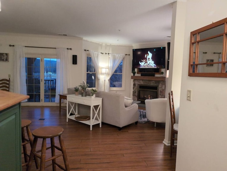 3 Bed 2 Bath On The Sanctuary Side, Cozy Retreat - New Jersey