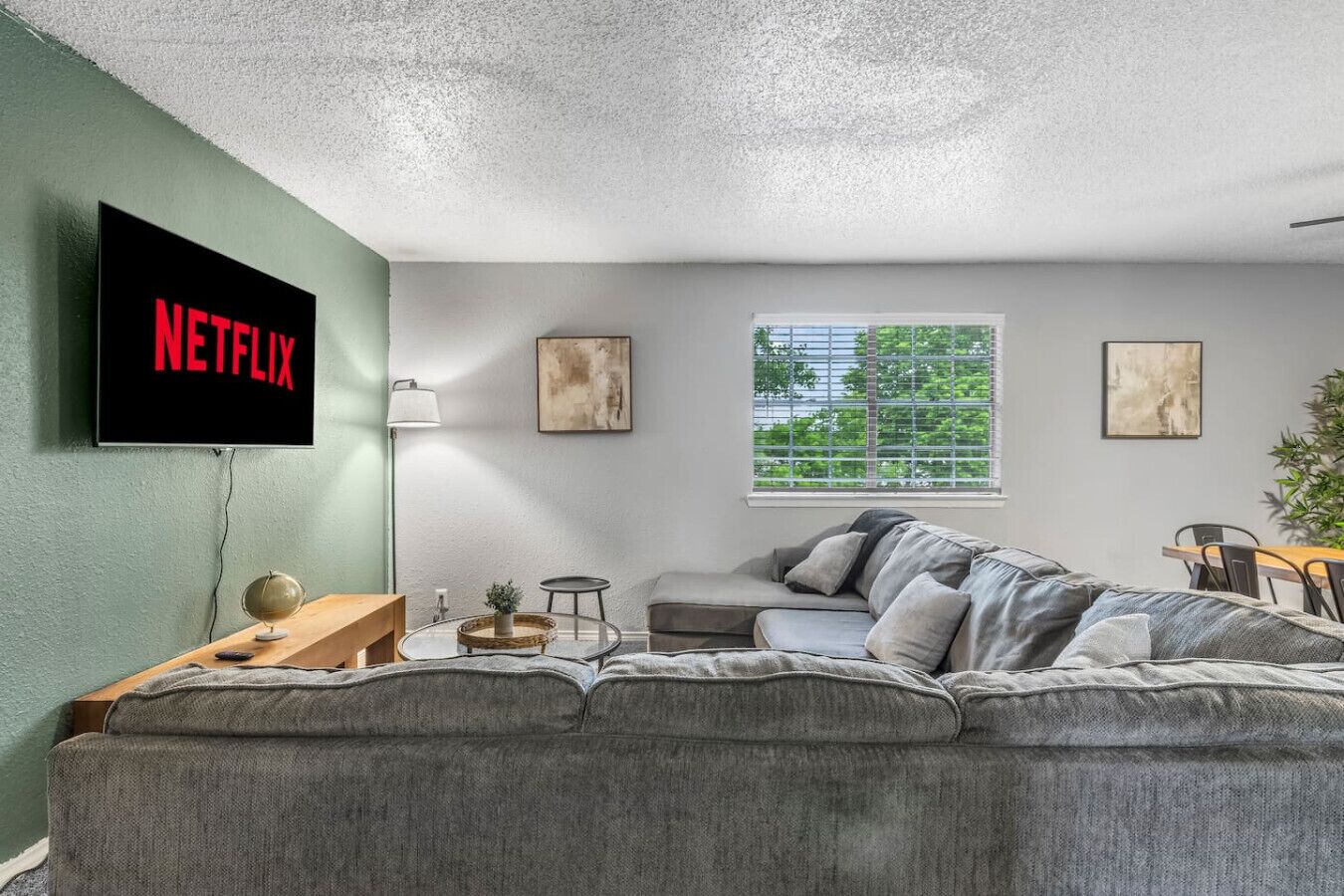 3 Min Walk To At&t | 2br | Parking + Pets + Gym - Irving, TX