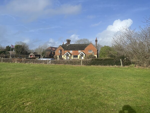 The Punchbowl Inn - West Sussex