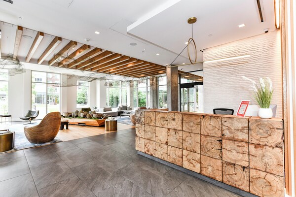 The Sur By Stylish Stays - Huntington, VA