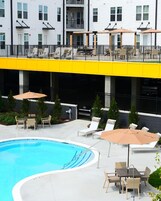 Apartamento (2 Bedrooms) | Piscina