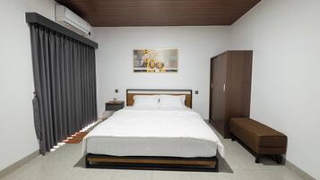 Quarto casal superior | Roupa de cama