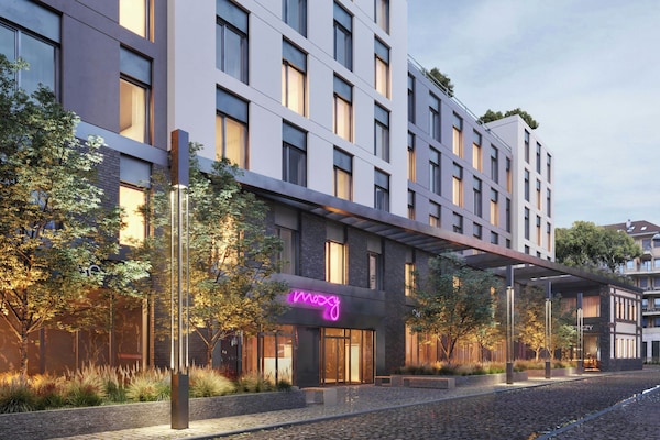 Moxy Budapest Downtown - Budapest