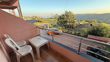 Quarto superior, sacada | Sacada