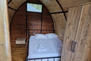 Tenda Económica, pátio | Minibar, Wi-fi grátis, roupa de cama fornecida 