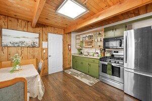 Casa Básica, pátio, vista para a montanha | Cozinha privada