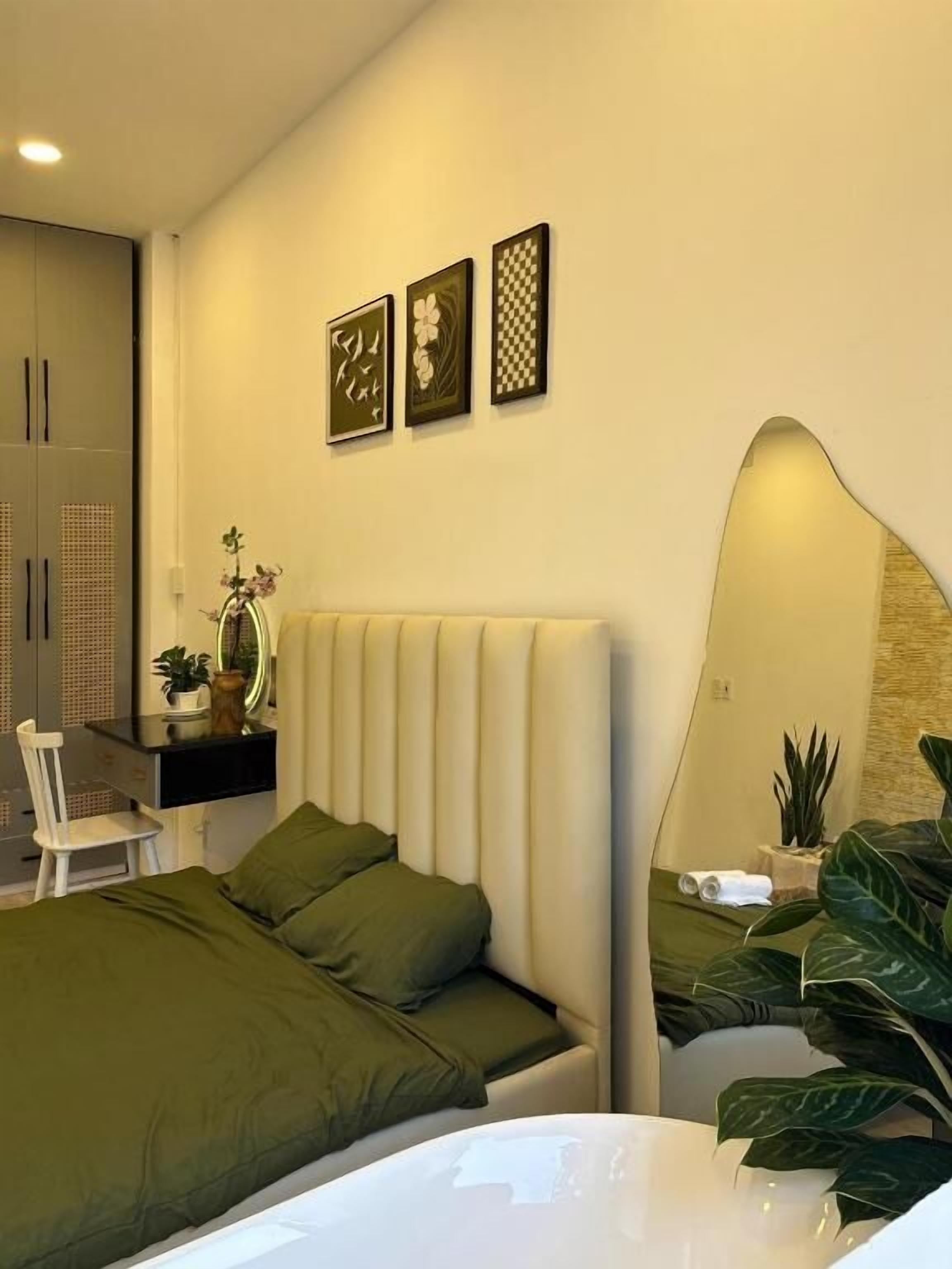 Suite, banheira, vista para o rio