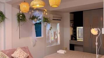 Estúdio, vista para o jardim