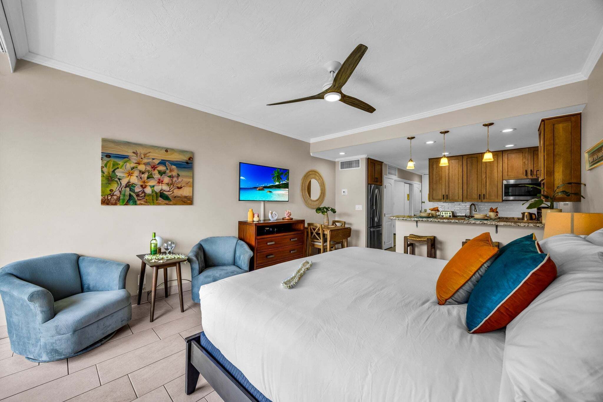 Summer Sale! Remodeled Wonderful West Maui Mountain View In Oceanfront Resort - Lahaina Shores 620 - Lahaina, HI